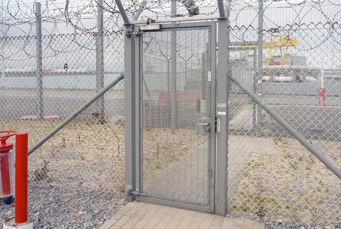 Prison mesh